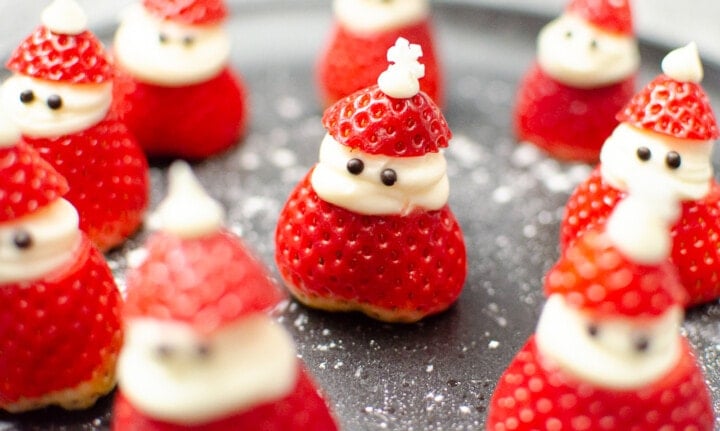 Strawberry Santas - Christmas fun with Flawless Food