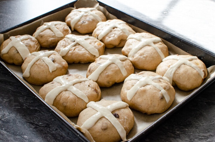 Flawless Hot Cross Buns - Easy to follow traditional UK recipe