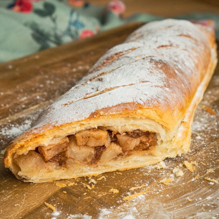 Apple Strudel with Puff Pastry - Quick and Easy Dessert Recipe
