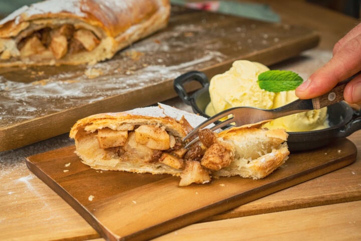 Apple Strudel with Puff Pastry - Quick and Easy Dessert Recipe