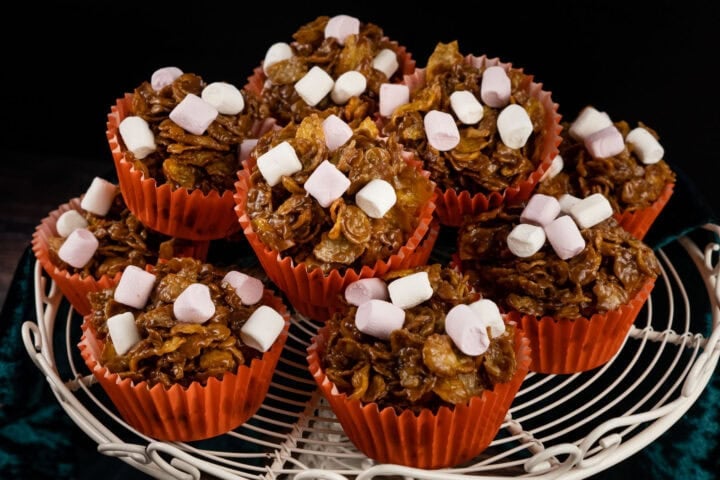 Chocolate Cornflake Cakes - Easy and Quick Recipe No Oven