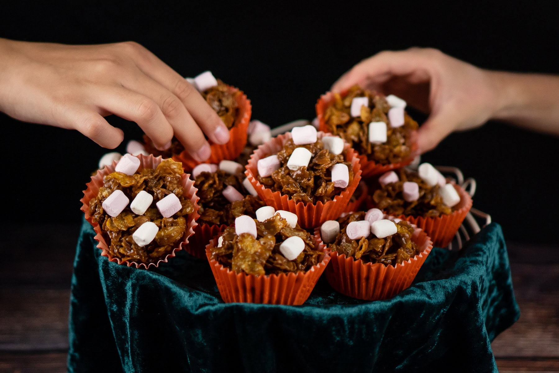 Chocolate Cornflake Cakes - Easy and Quick Recipe No Oven