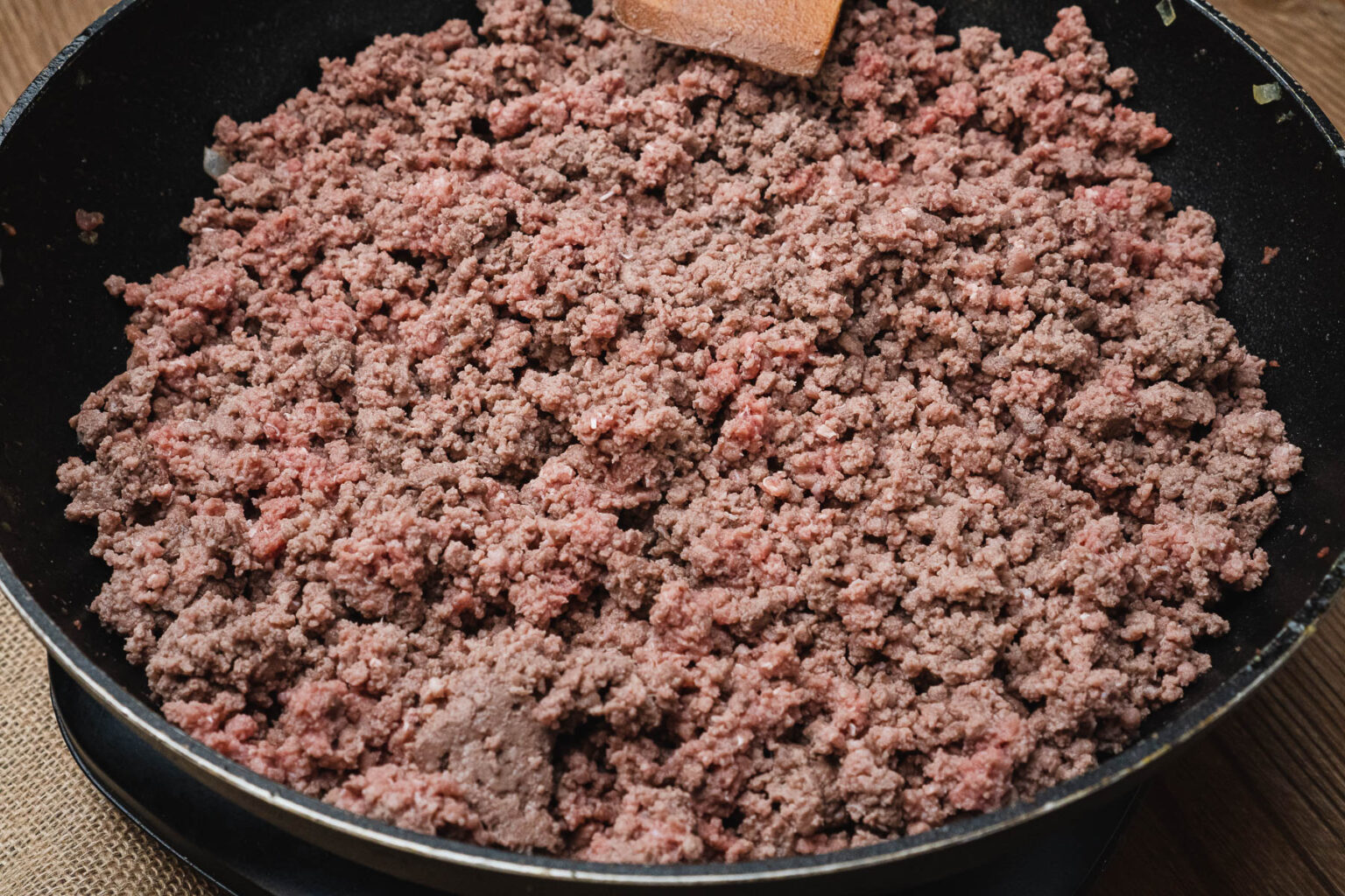 Slow Cooker Spaghetti Bolognese - Easy Spag Bol in Slow Cooker