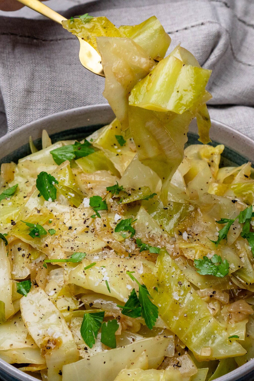 Braised Cabbage (White Cabbage Recipe) - Flawless Food