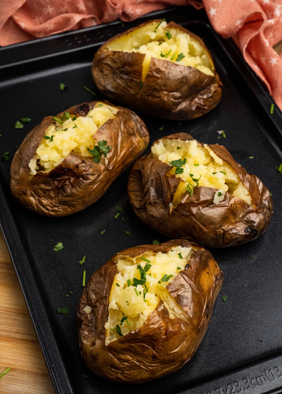 Jacket Potatoes in the Oven (Baked Potatoes) - Flawless Food