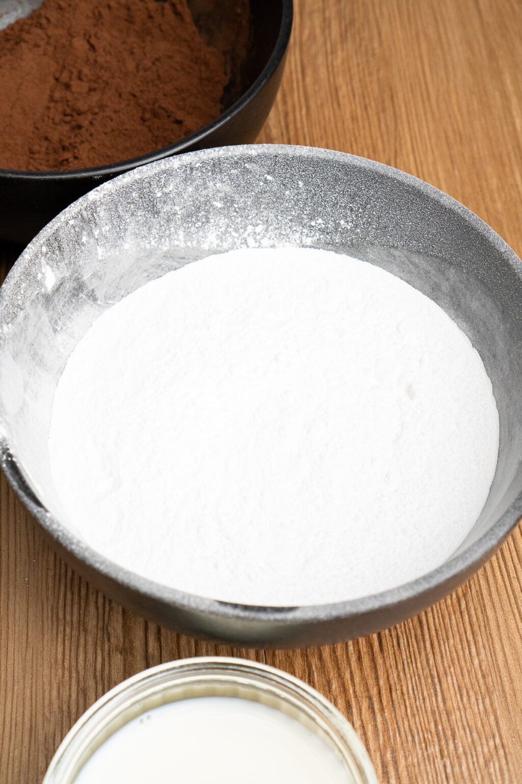Chocolate Buttercream Frosting - Icing for Cakes Topping or Filling ...
