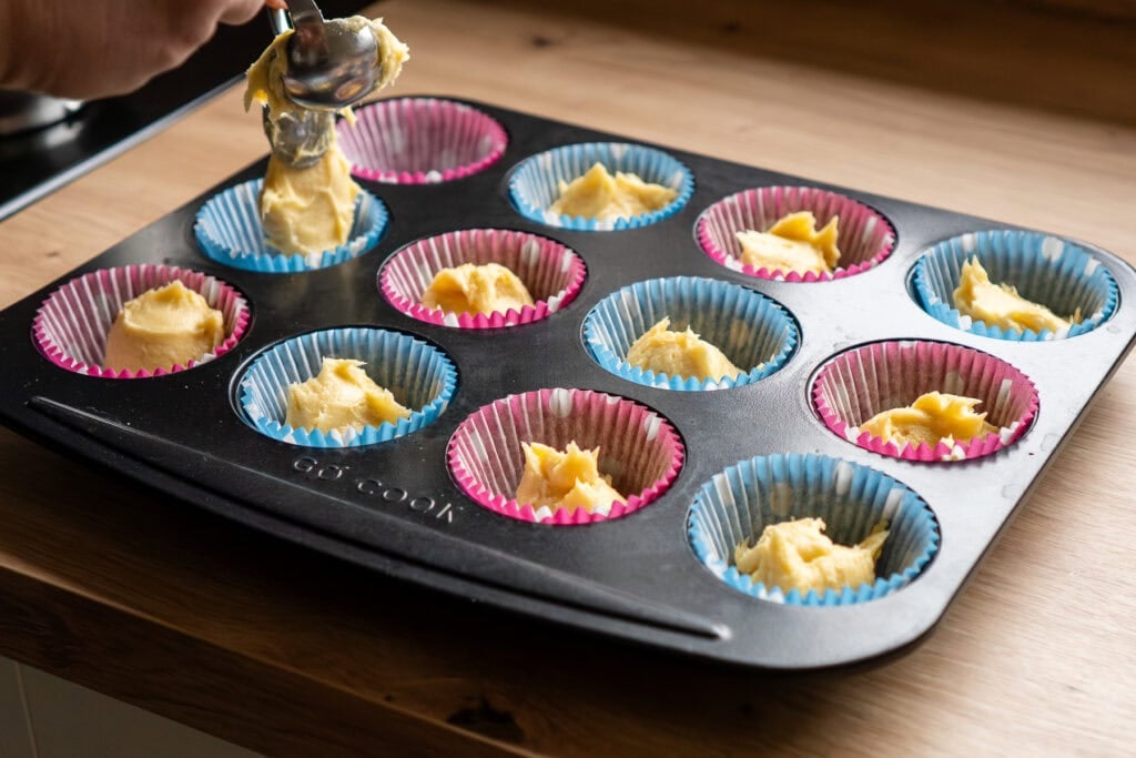 Easy Fairy Cakes with Sprinkles (Quick & Simple)